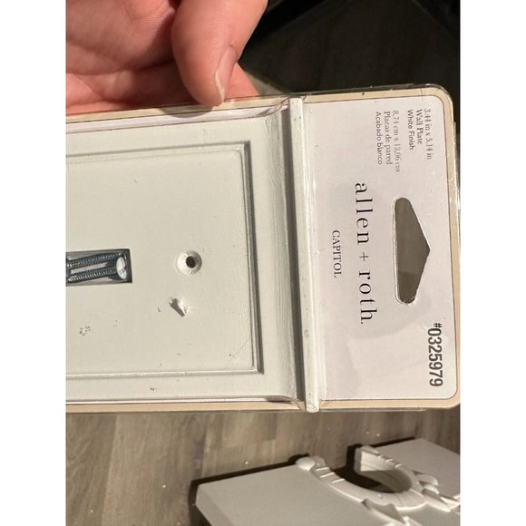 Other | Allen Roth Capitol White Single Decorator Wall Plate Light ...